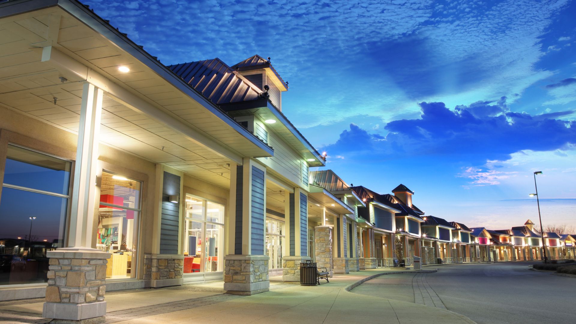 The importance of having security guards at strip malls in Arizona ...